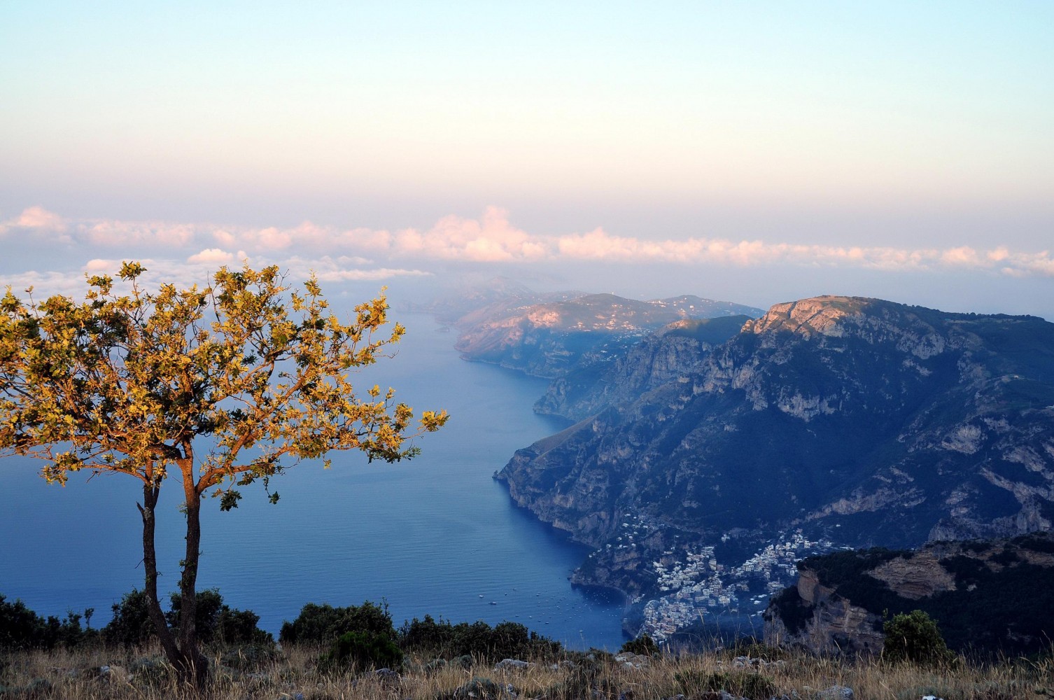 Strutture Certificate - Comune di Agerola - PayTourist